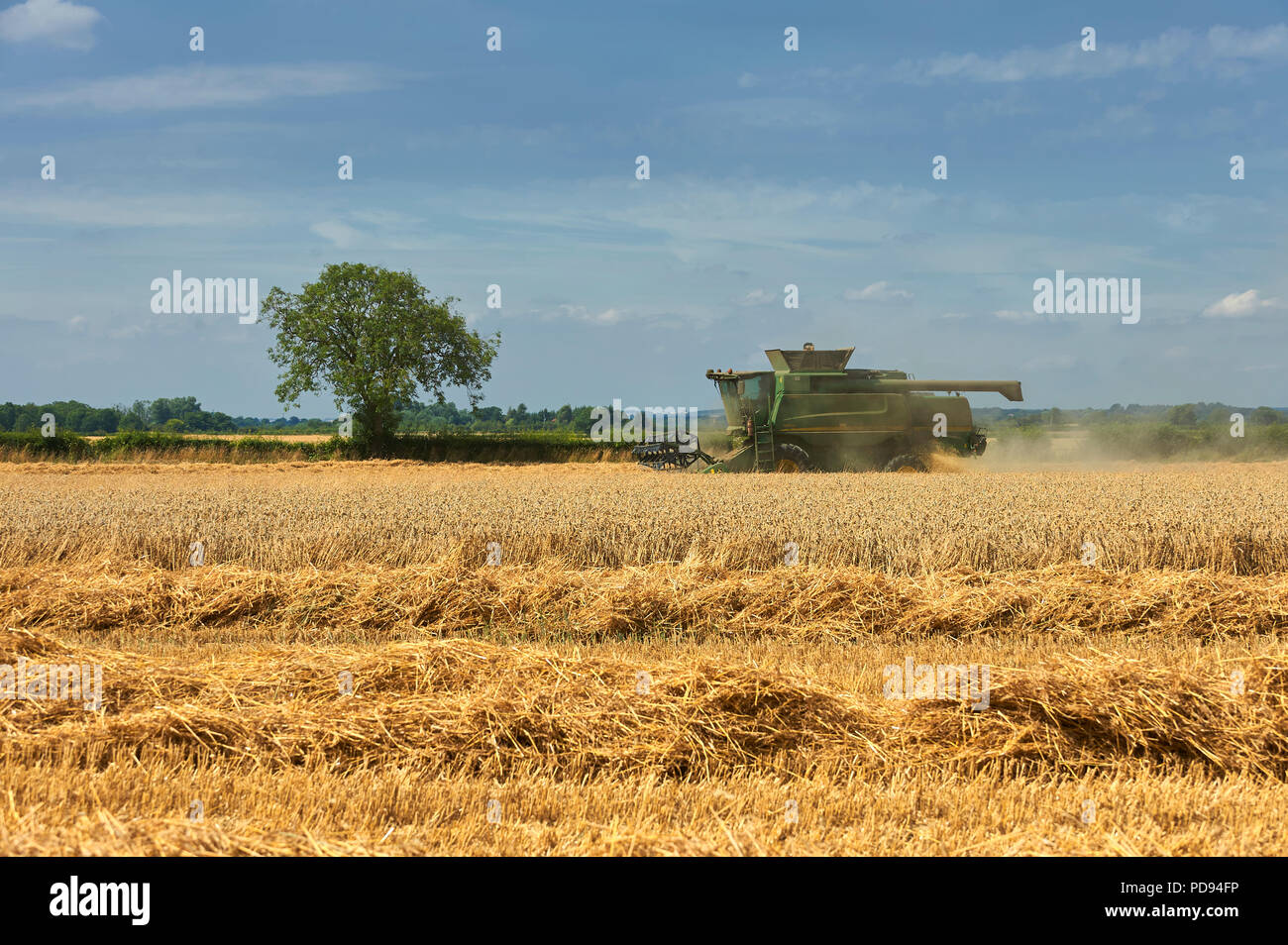 Combine cutting hill hi-res stock photography and images - Alamy
