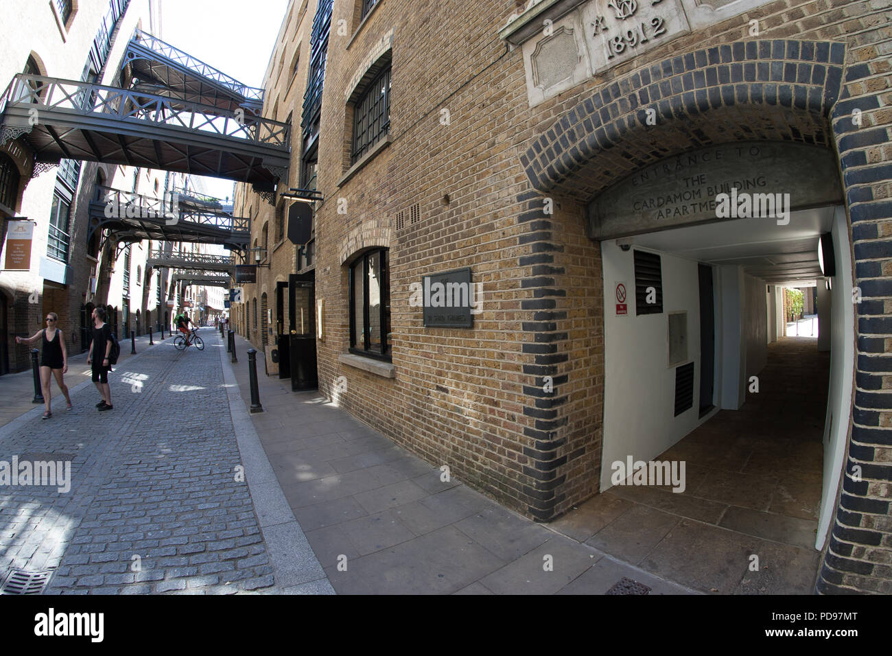 Old dock st hi-res stock photography and images - Alamy