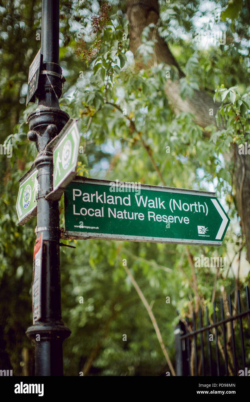 Local nature reserve sign hi-res stock photography and images - Alamy