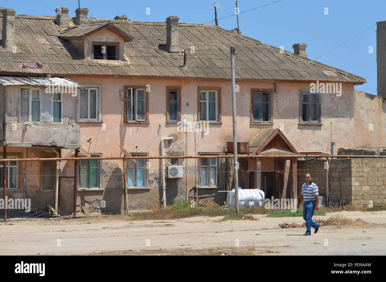 Soviet period houses in disrepair, Artyom/Pirallahi island, Baku’s ...