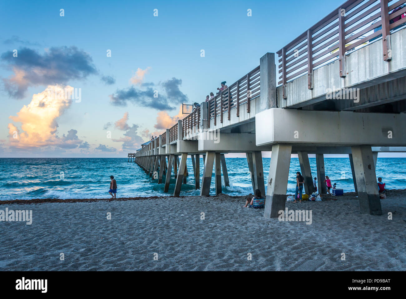 Juno Beach Pier sunset Stock Photo - Alamy