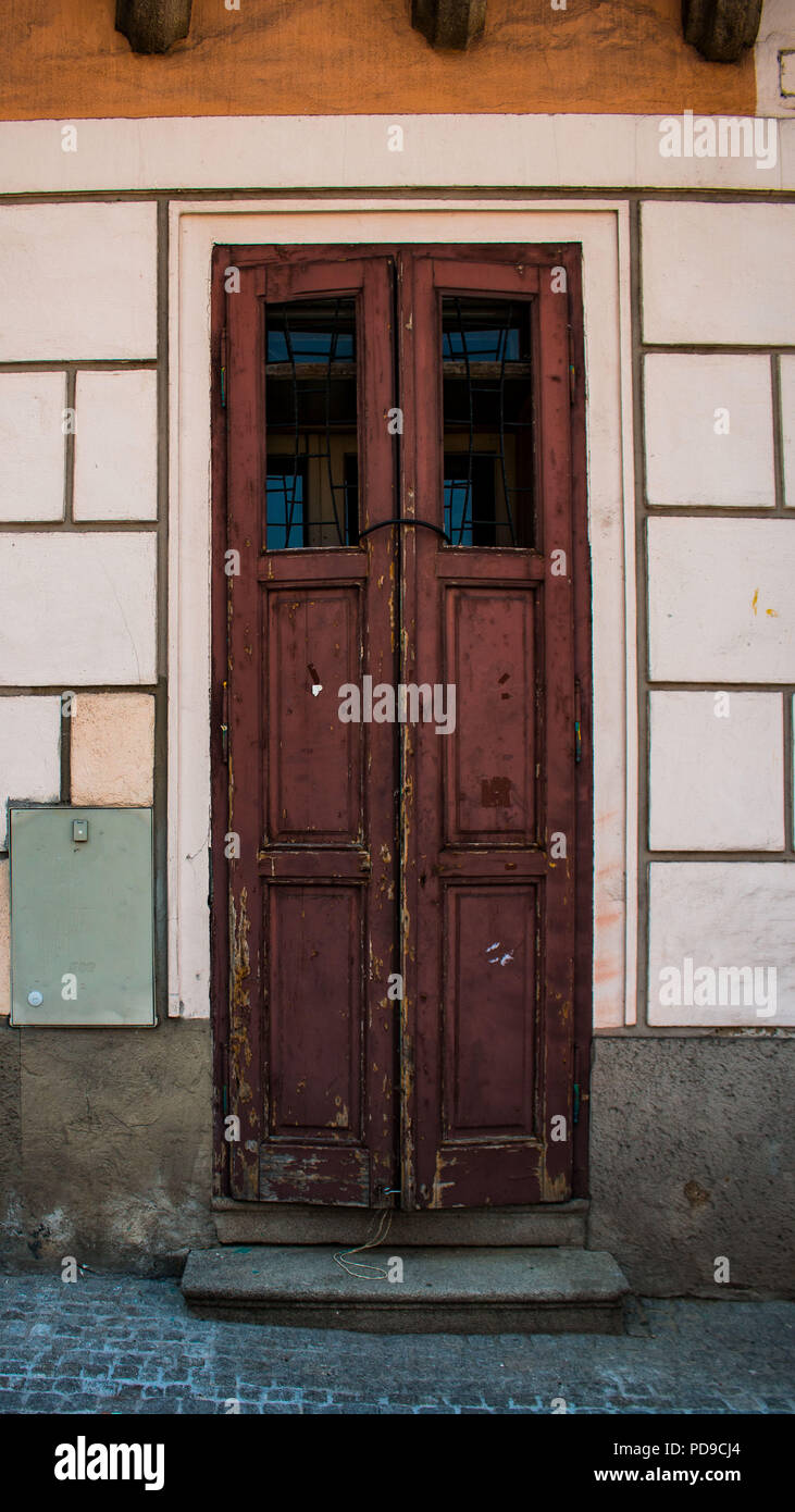 Whats behind the door hi-res stock photography and images - Alamy