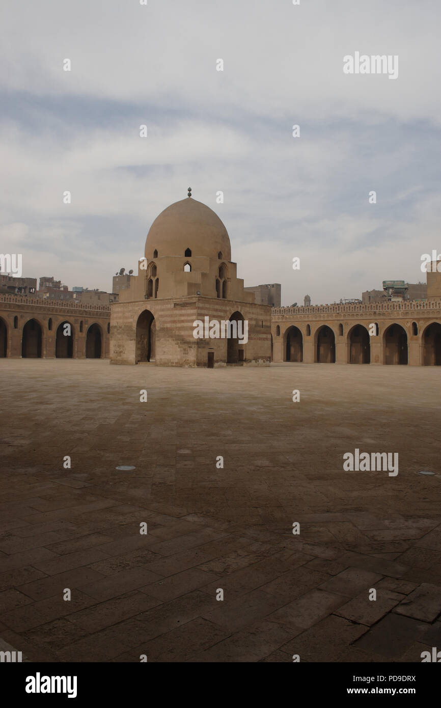 Tolon hi-res stock photography and images - Alamy