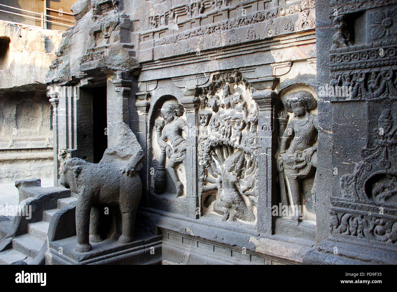 Ravana temple hi-res stock photography and images - Alamy