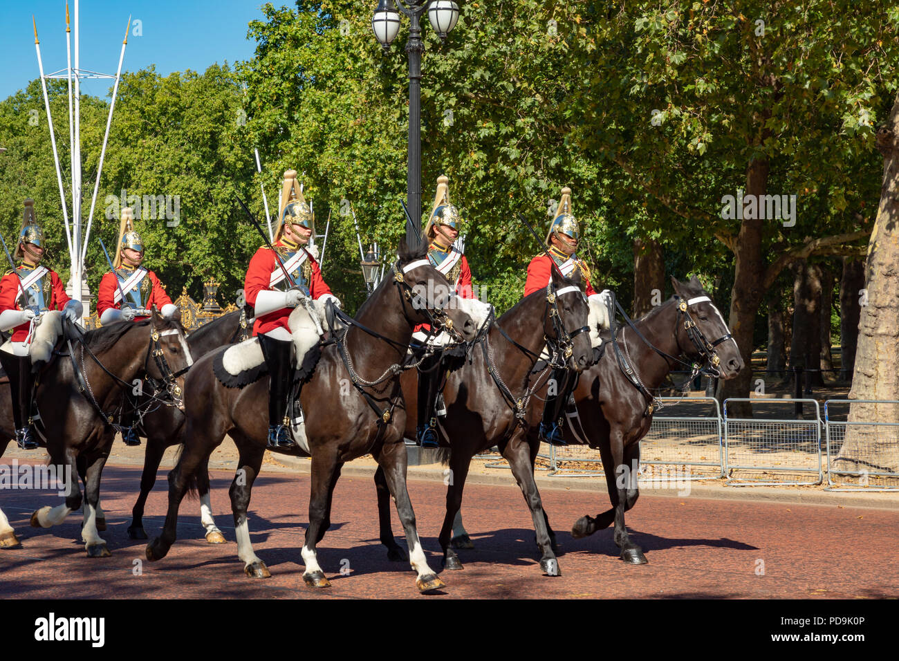 Lifeguard regiment hi-res stock photography and images - Alamy