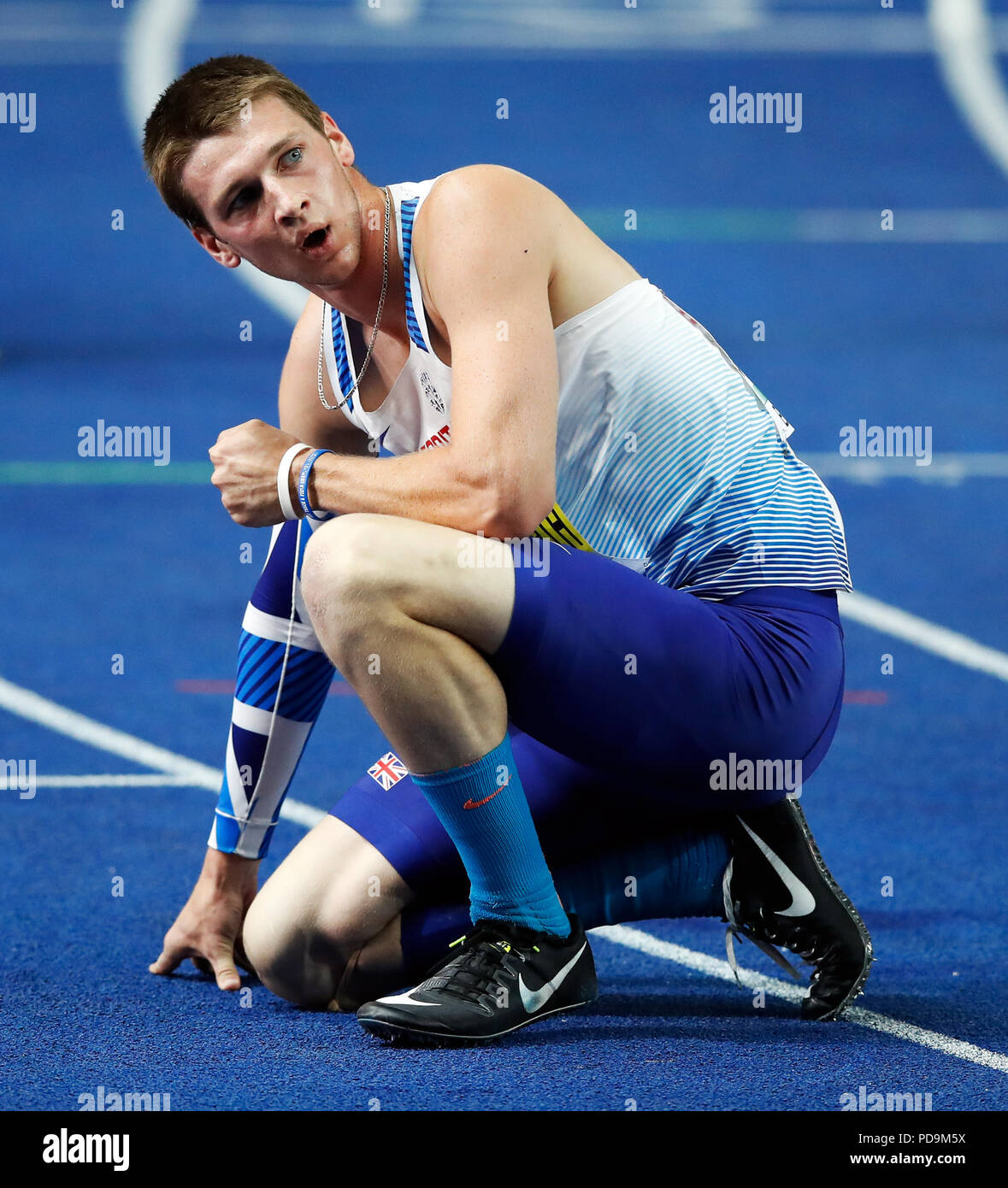 Great britains tim duckworth reacts hi-res stock photography and images ...