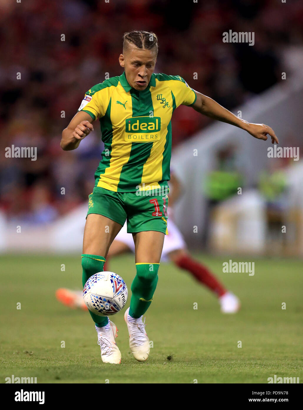 Dwight gayle nottingham forest hi-res stock photography and images - Alamy