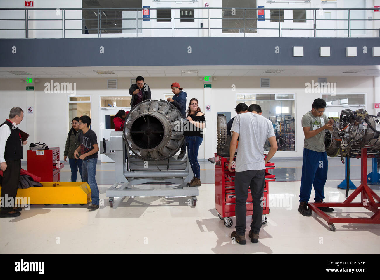 Types of aircraft hi-res stock photography and images - Alamy