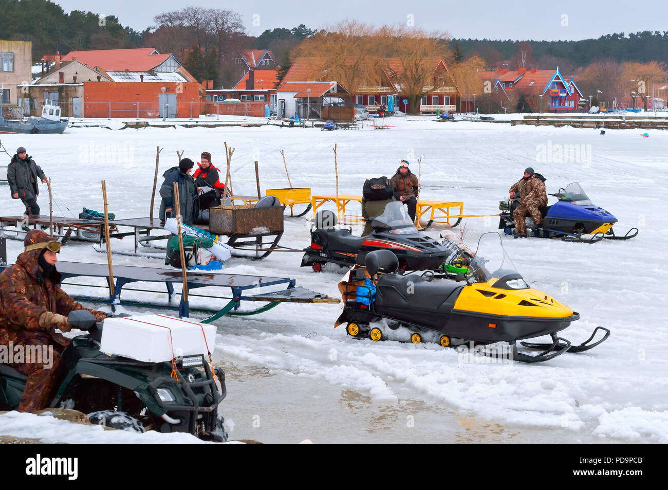 Sledge track hi-res stock photography and images - Alamy