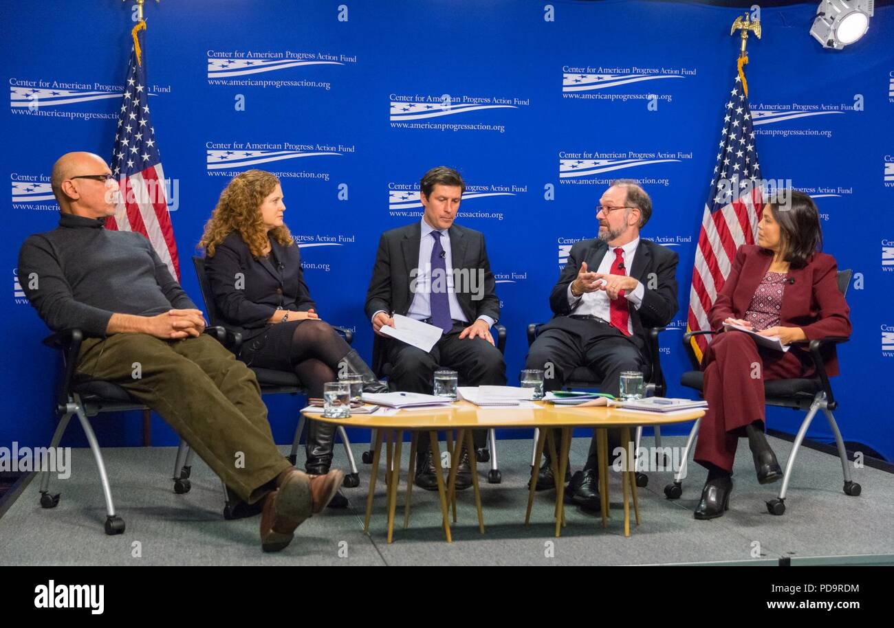 Julie su hi-res stock photography and images - Alamy