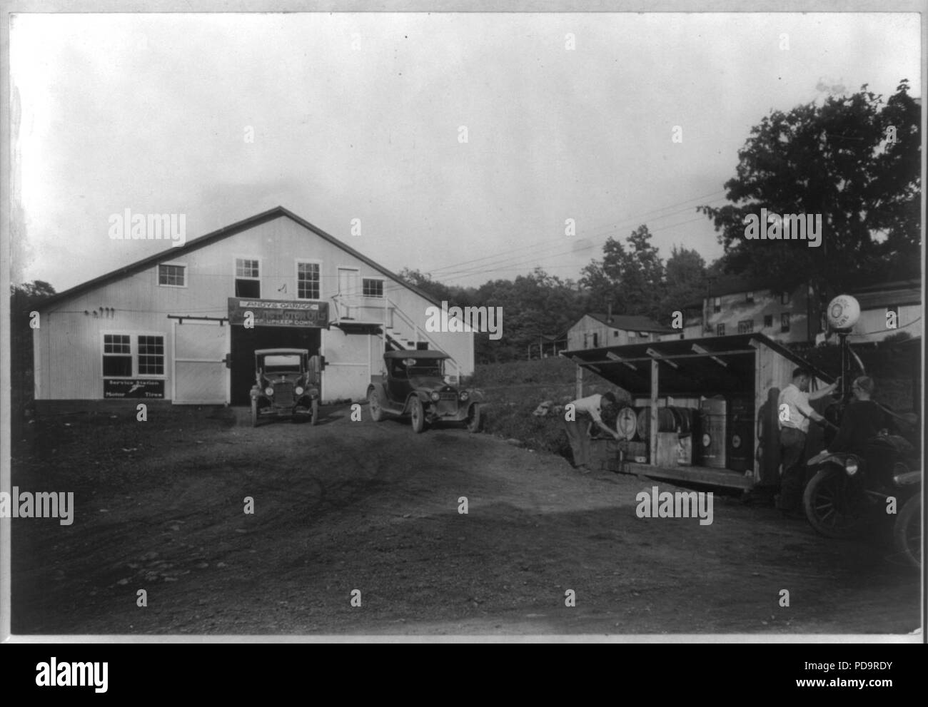 Andy's Garage, Kauffman House, Mt. Gretna, Pa Stock Photo - Alamy