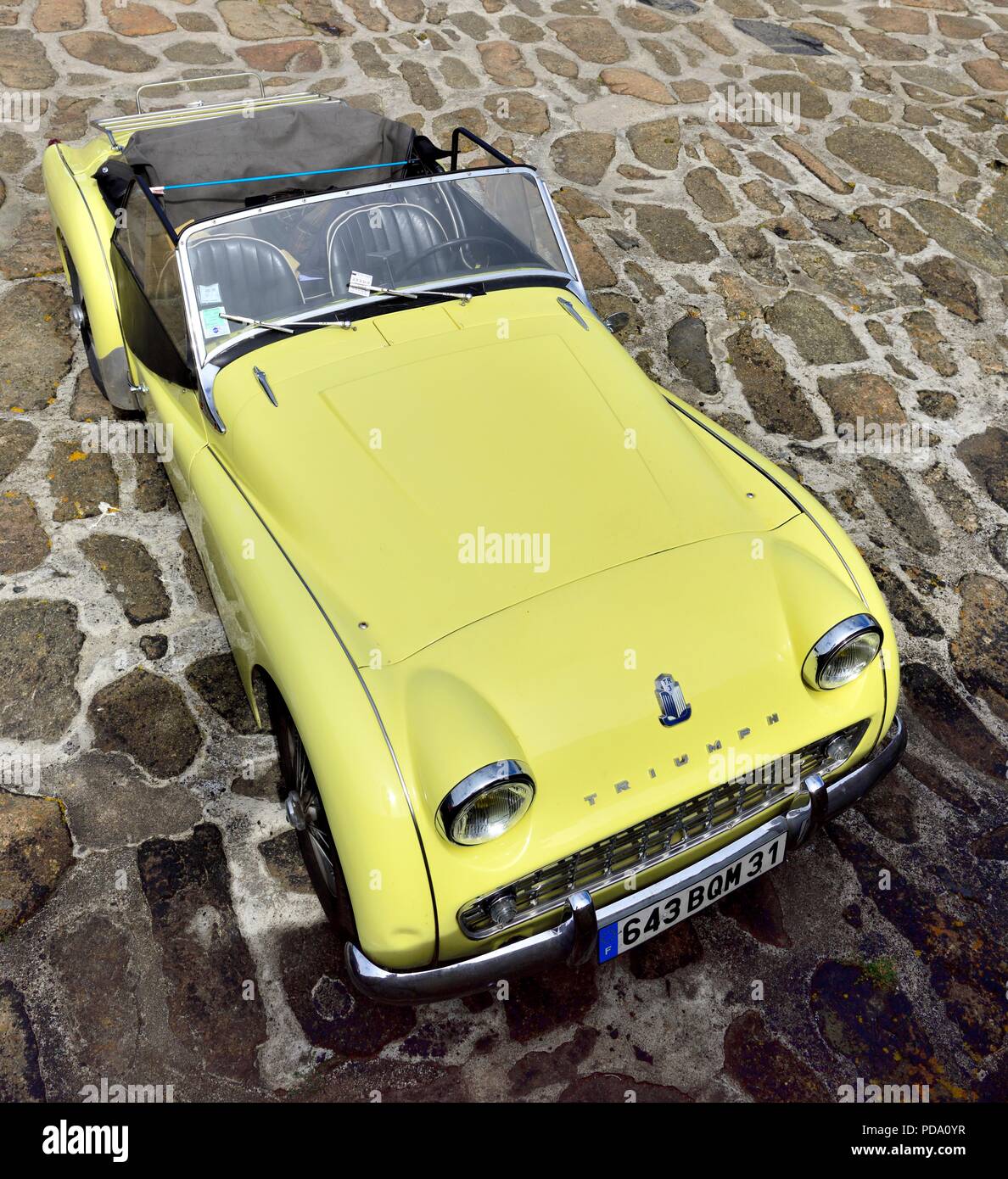 Classic triumph tr3 roadster hi-res stock photography and images - Alamy