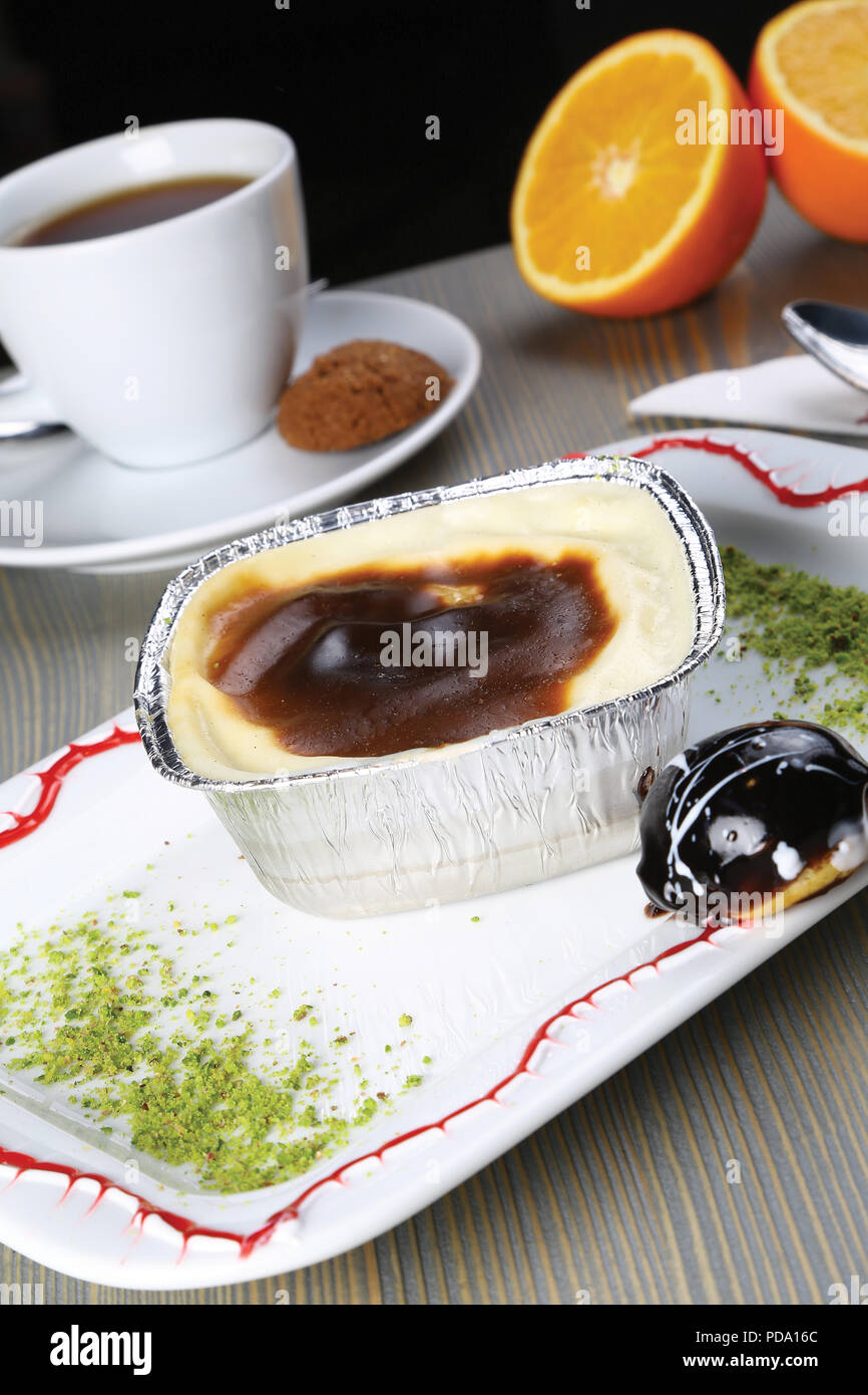 Baked rice pudding - Sutlac Stock Photo - Alamy