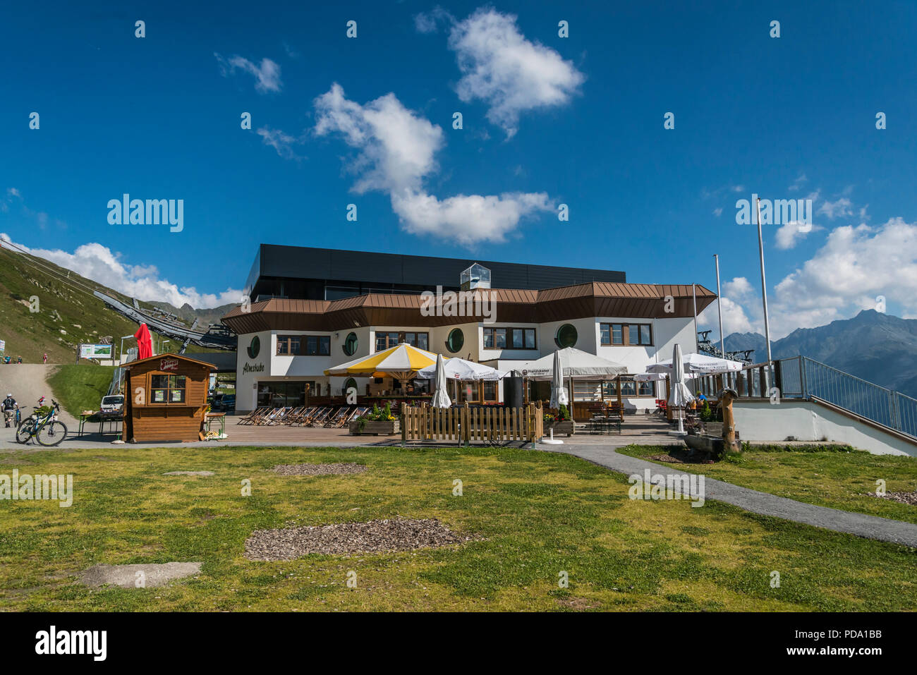 Rest and relaxation area at the Gaislachjoch cable car middle station ...