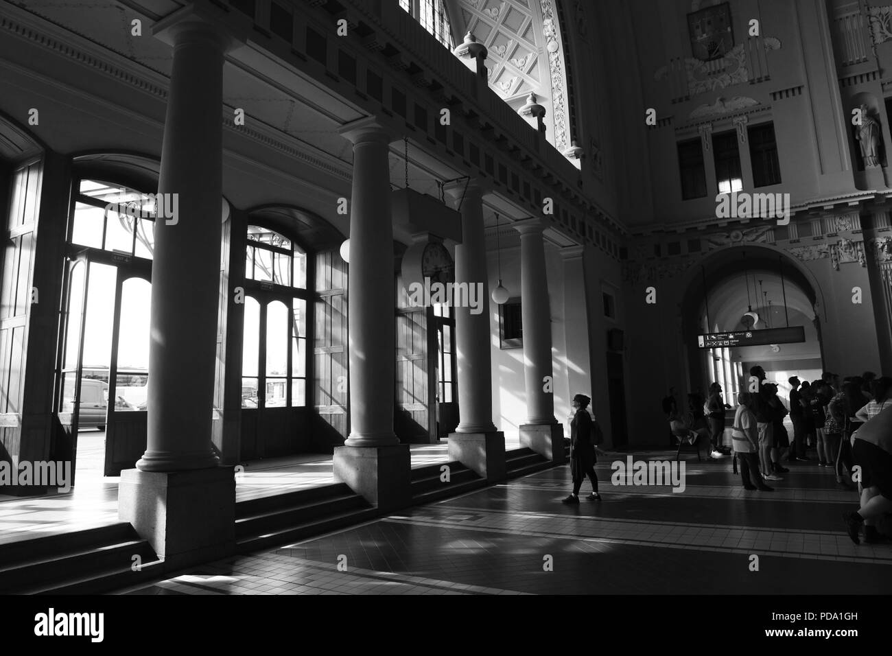 21st century classical architecture Black and White Stock Photos ...