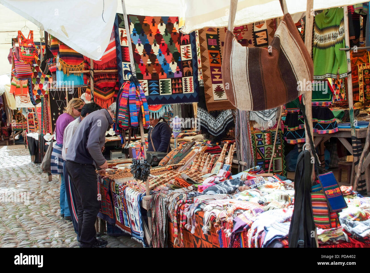 Peruvian colourful outdoor market, Peru. Cuzco. Ollantaytambo.Market ...