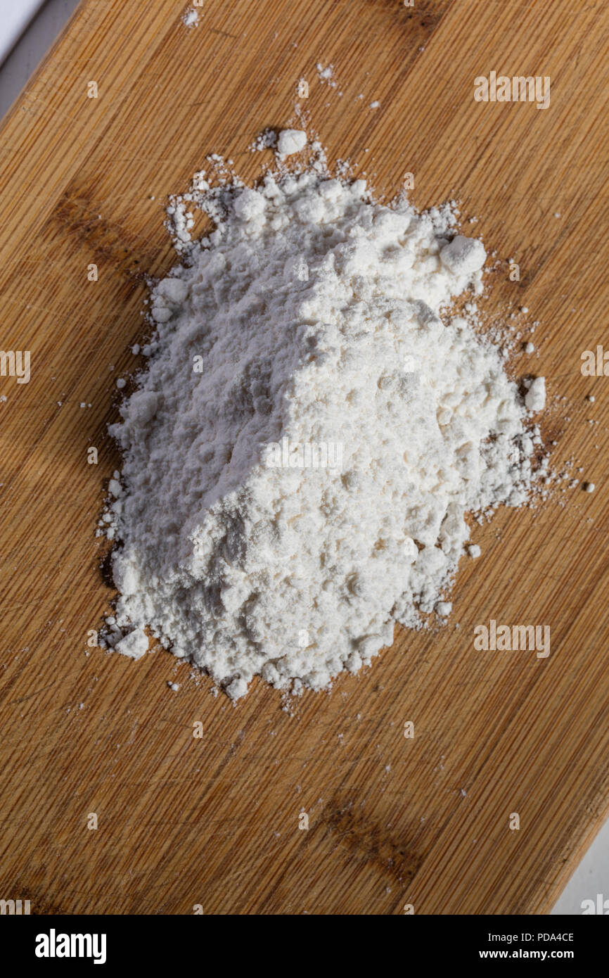white wheat flour, food ingredient close up Stock Photo - Alamy