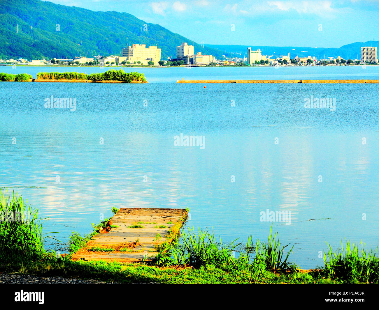 Suwa lake hi-res stock photography and images - Alamy