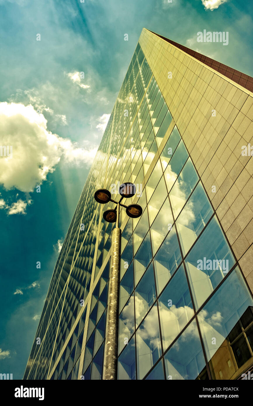 Front of glass tall structure hi-res stock photography and images - Alamy