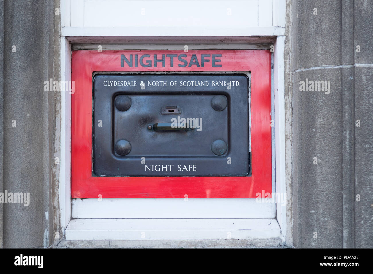 Nightsafe outside Clydesdale Bank Stock Photo - Alamy