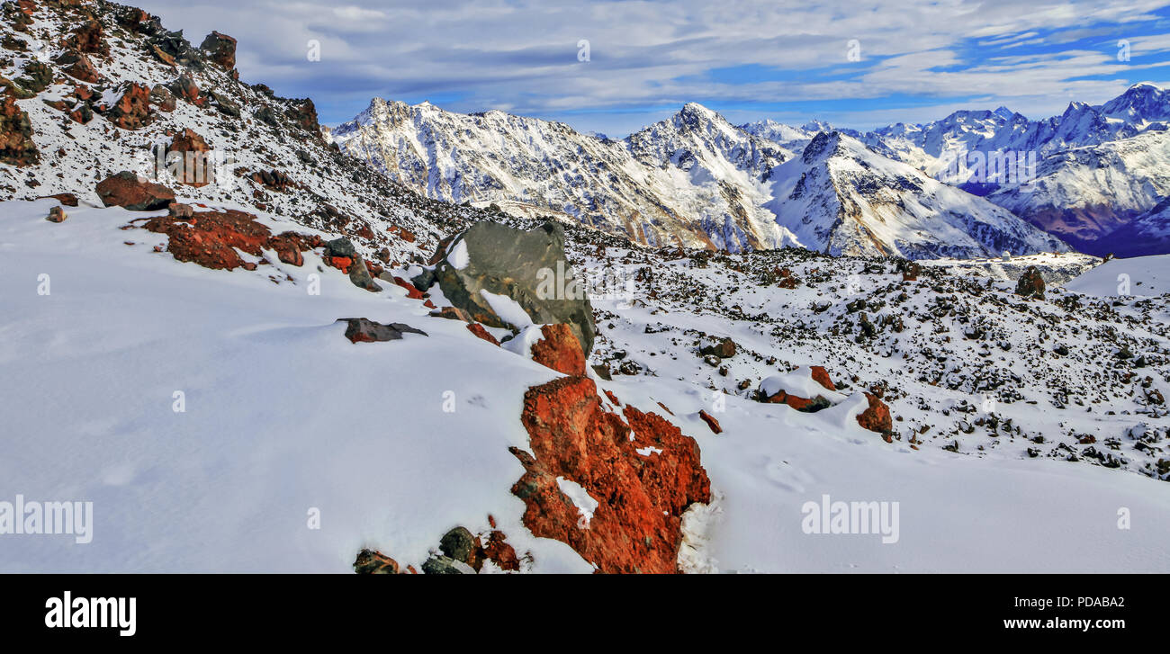 Caucasus mountains russia hi-res stock photography and images - Alamy