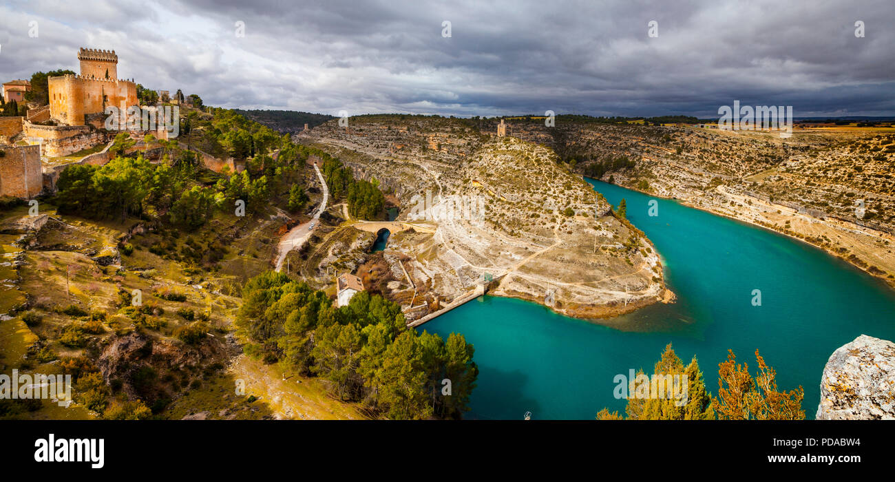 Alarcon castle hi-res stock photography and images - Alamy