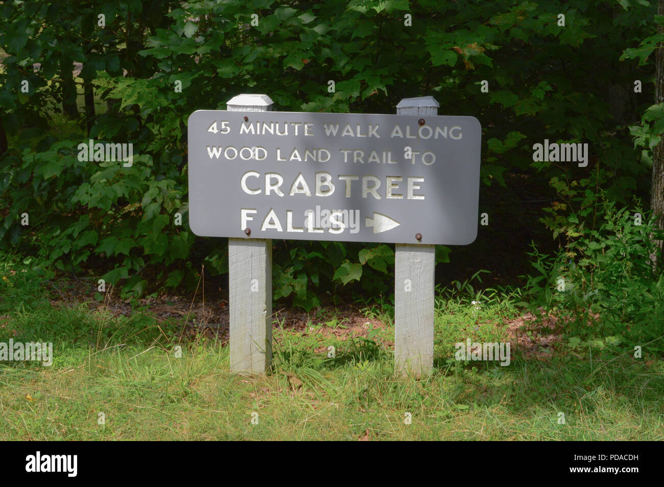 Sign Points To Crabtree Falls Waterfall On Blue Ridge Parkway Stock ...