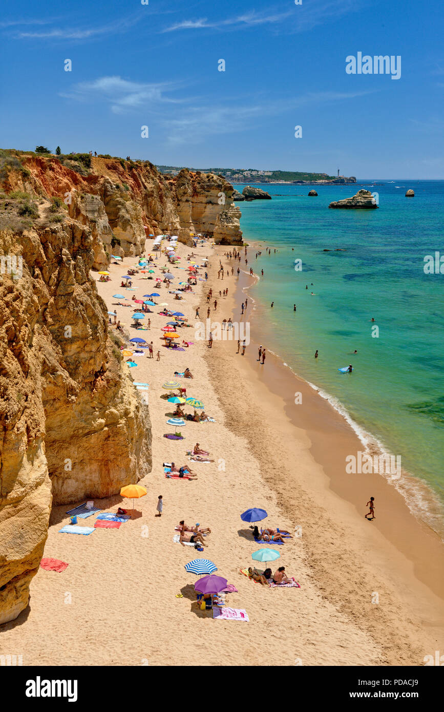 Praia da rocha algarve portugal hi-res stock photography and images - Alamy