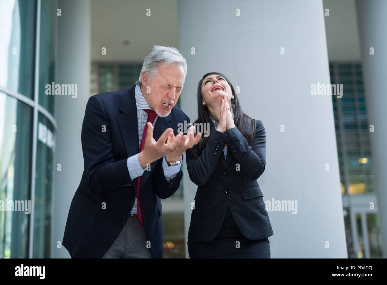 Two people arguing group hi-res stock photography and images - Alamy