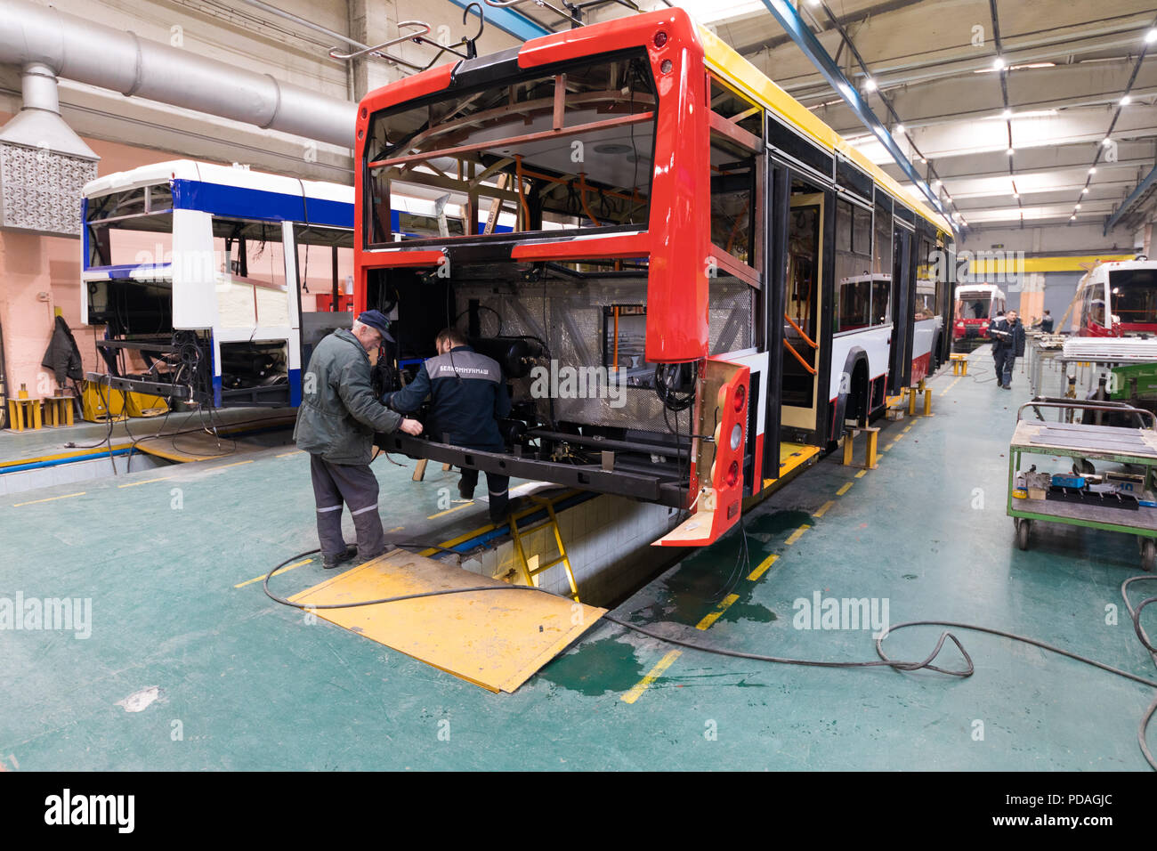 Automative assembly line hi-res stock photography and images - Alamy