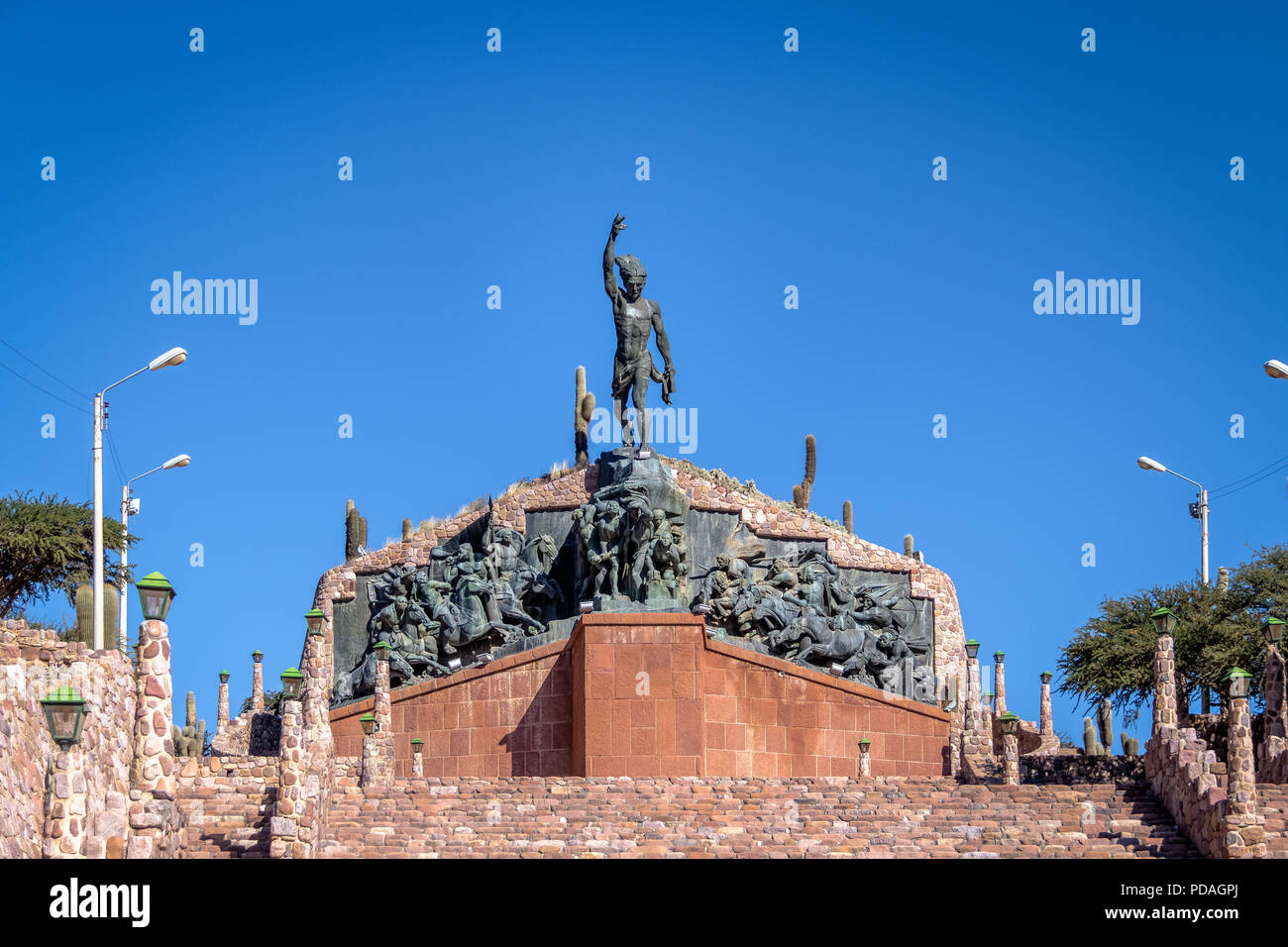 Monumento de heroes hi-res stock photography and images - Alamy