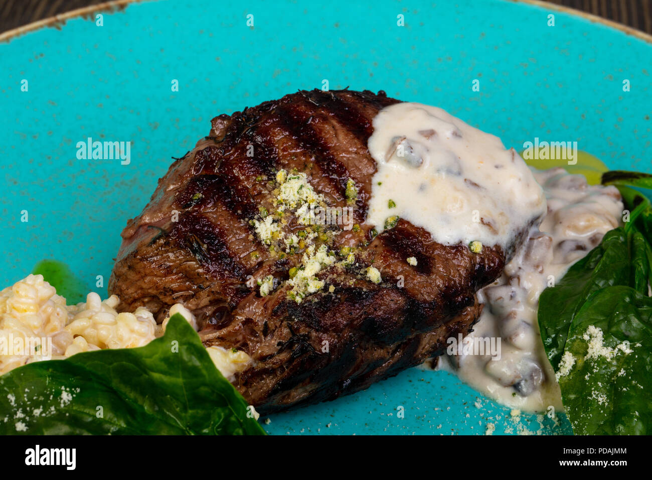 Grilled Steak minion with sauce Stock Photo - Alamy