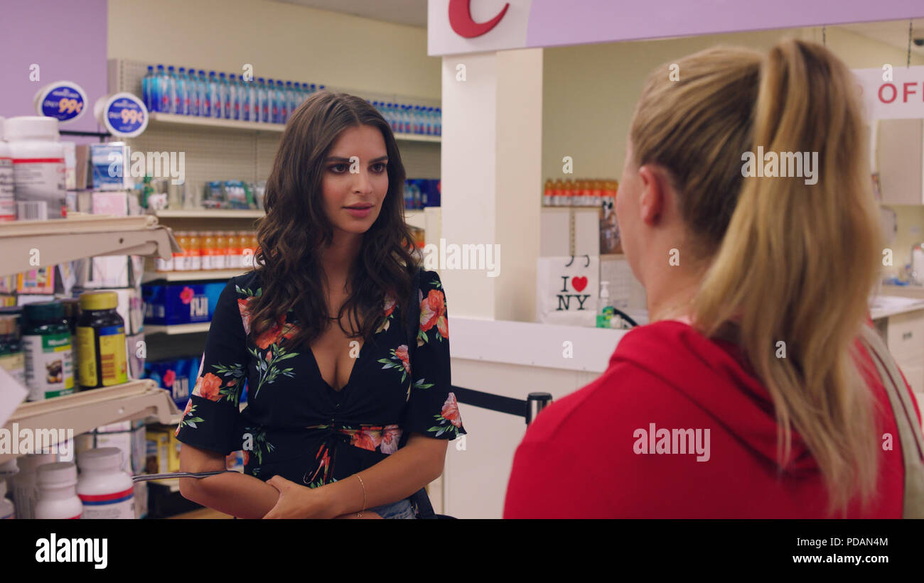 Emily ratajkowski on hi-res stock photography and images - Alamy