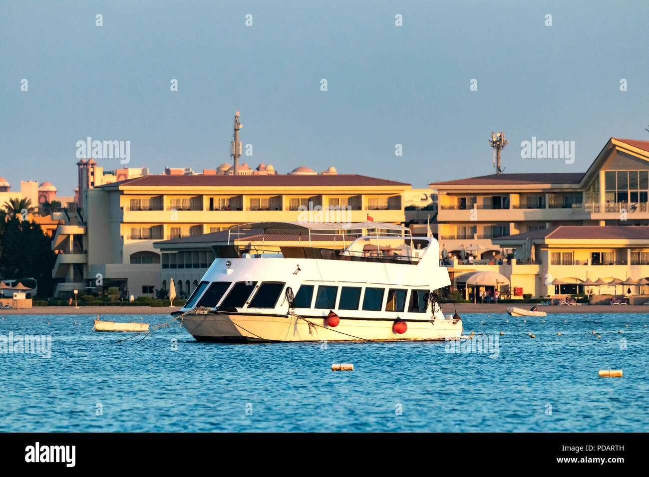 Sea hotel boat hi-res stock photography and images - Alamy