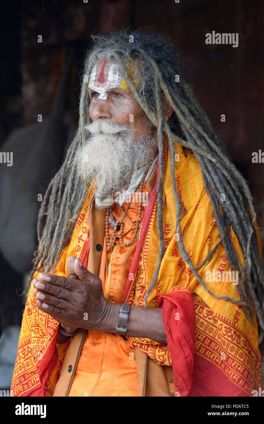 Hinduist Sadhu, Holy Man, Pashupatinath Temple, Kathmandu, Nepal Stock ...