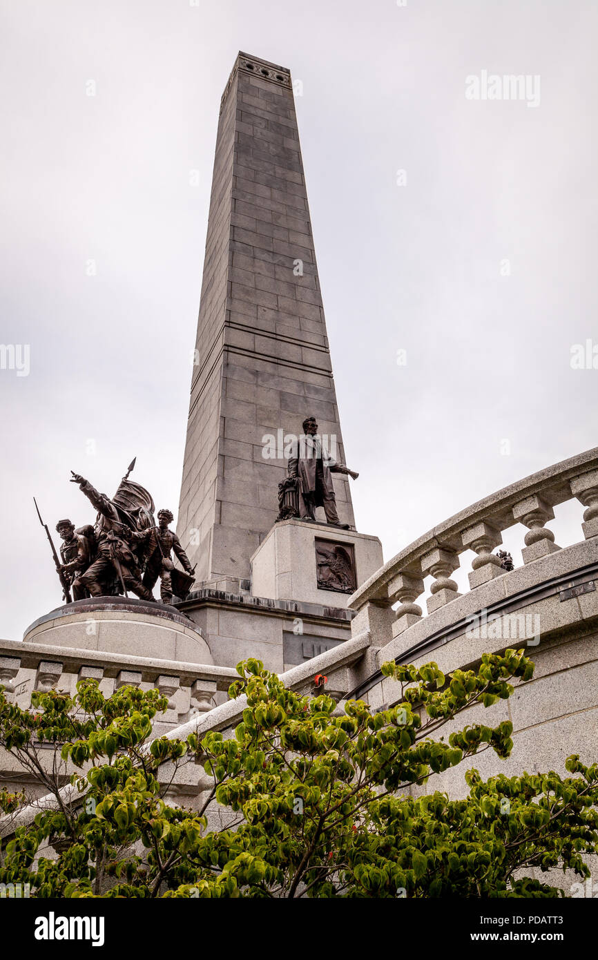 Lincoln statue springfield illinois hi-res stock photography and images ...
