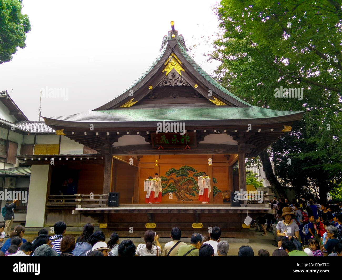 Hachiman shrine hi-res stock photography and images - Alamy