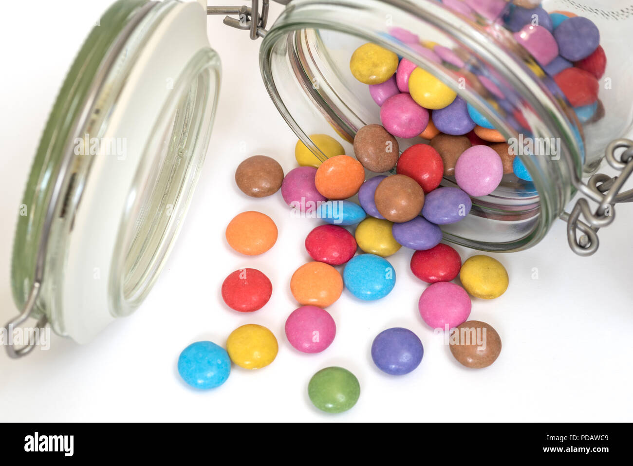 Purple smarties hi-res stock photography and images - Alamy