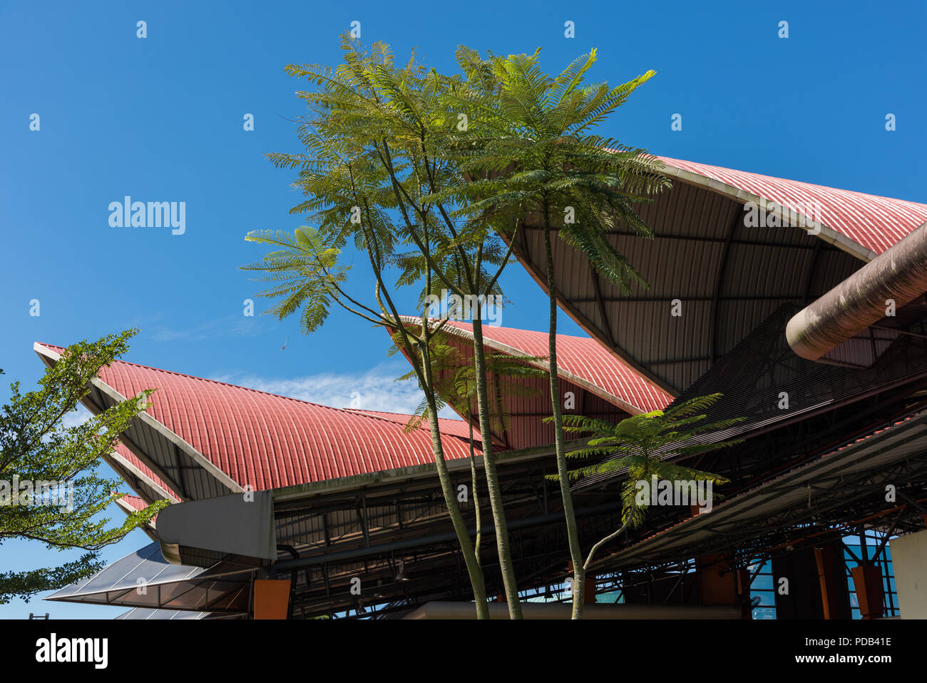 Satok week-end market or Medan Niaga Satok is the largest market in ...