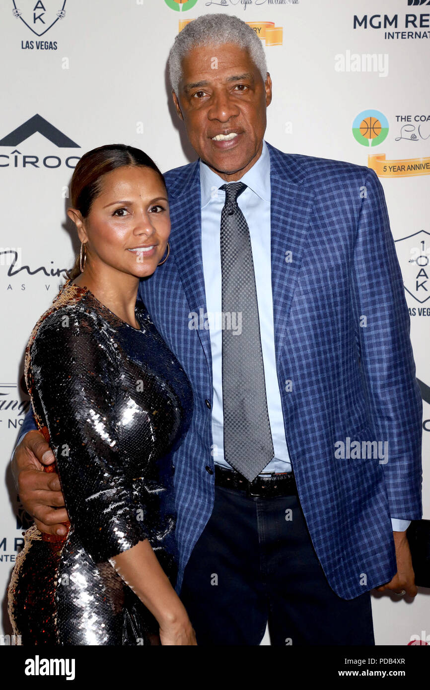 Erving and dorys erving hi-res stock photography and images - Alamy