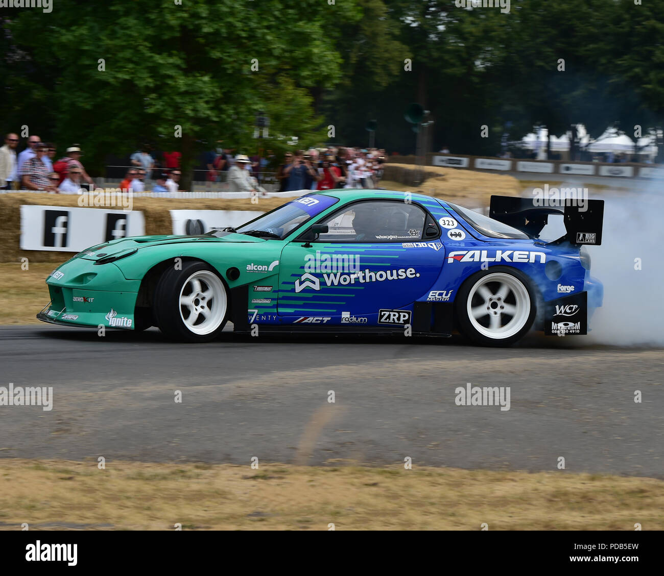 James deane hi-res stock photography and images - Alamy