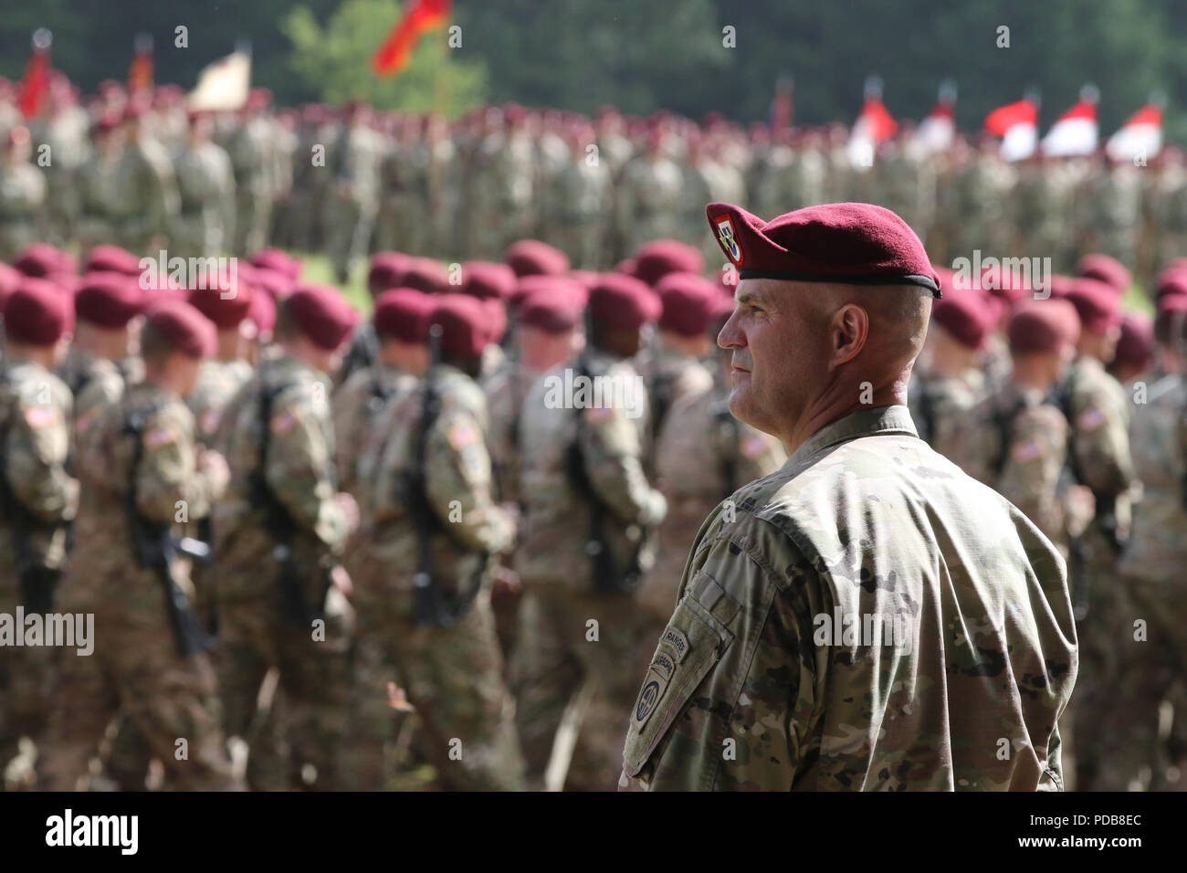 U.S. Army Maj. Gen. James Mingus, the 82nd Airborne Division incoming ...