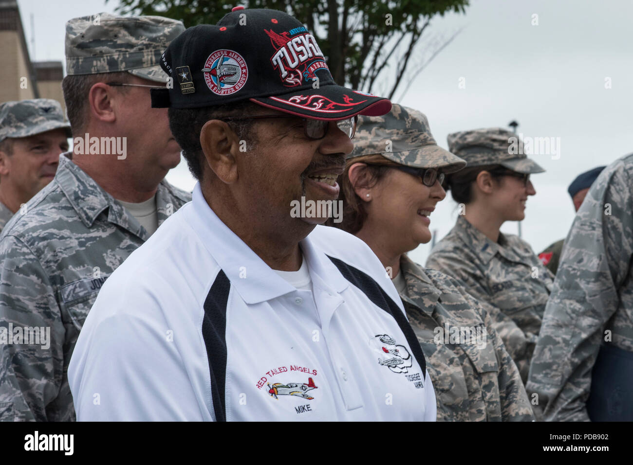 Malvin whitfield hi-res stock photography and images - Alamy