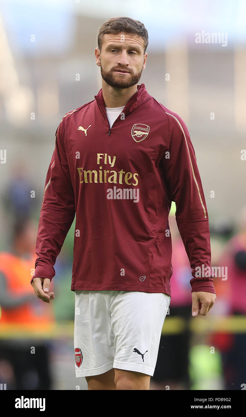 Shkodran Mustafi of Arsenal Stock Photo - Alamy