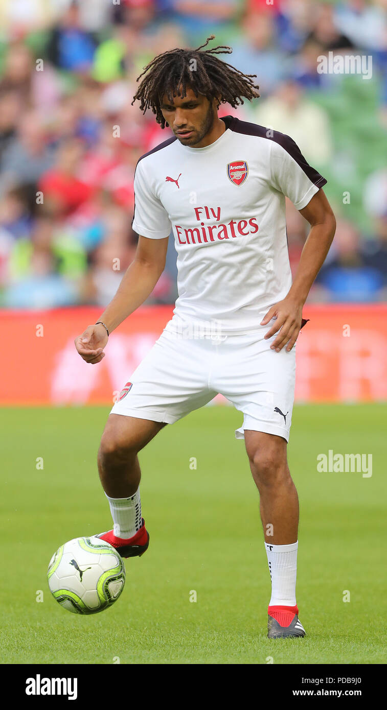 Arsenals Mohamed Elneny High Resolution Stock Photography and Images ...