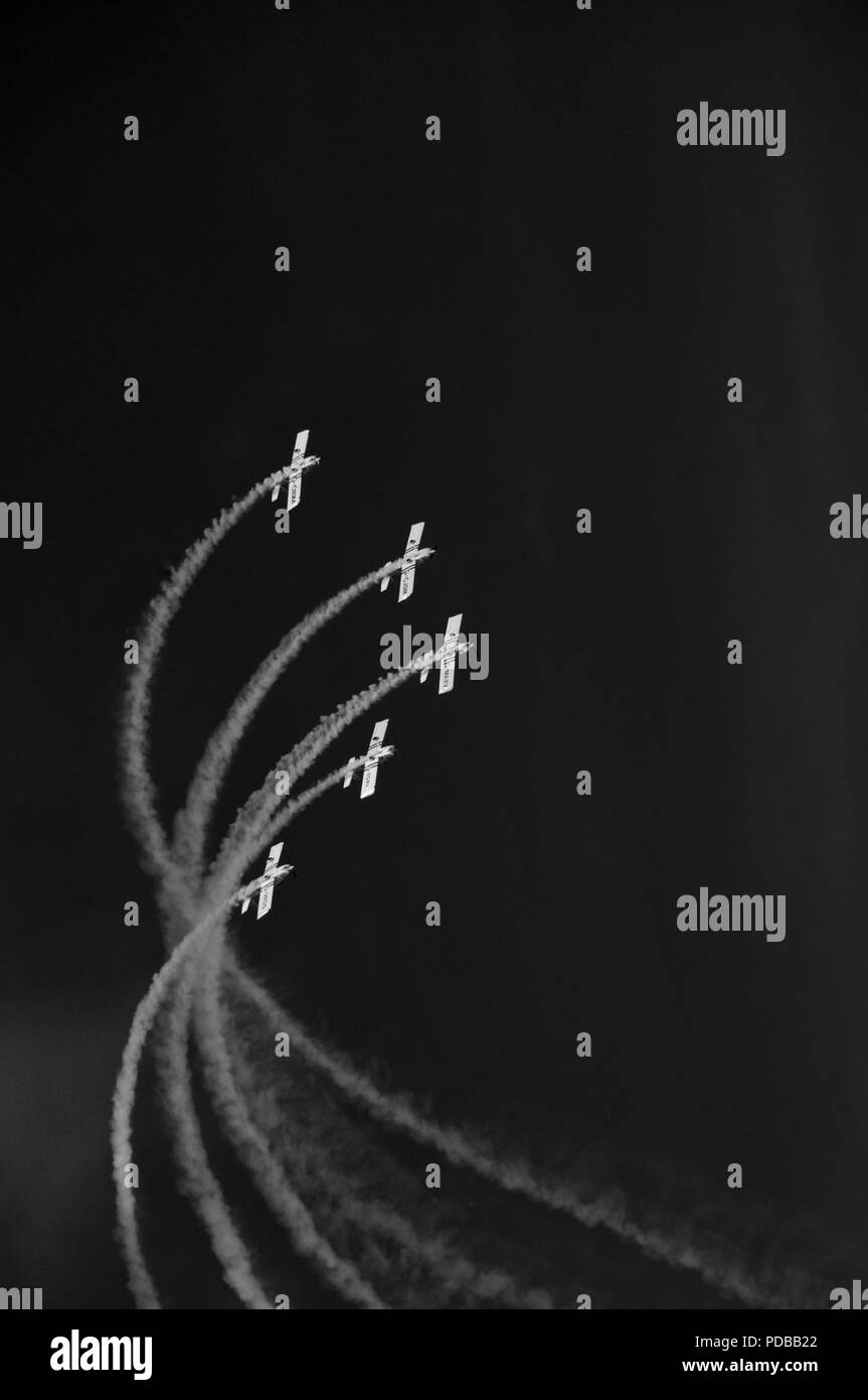 Team Raven, Formation Aerobatic Display Team, Flying at Torbay Airshow ...