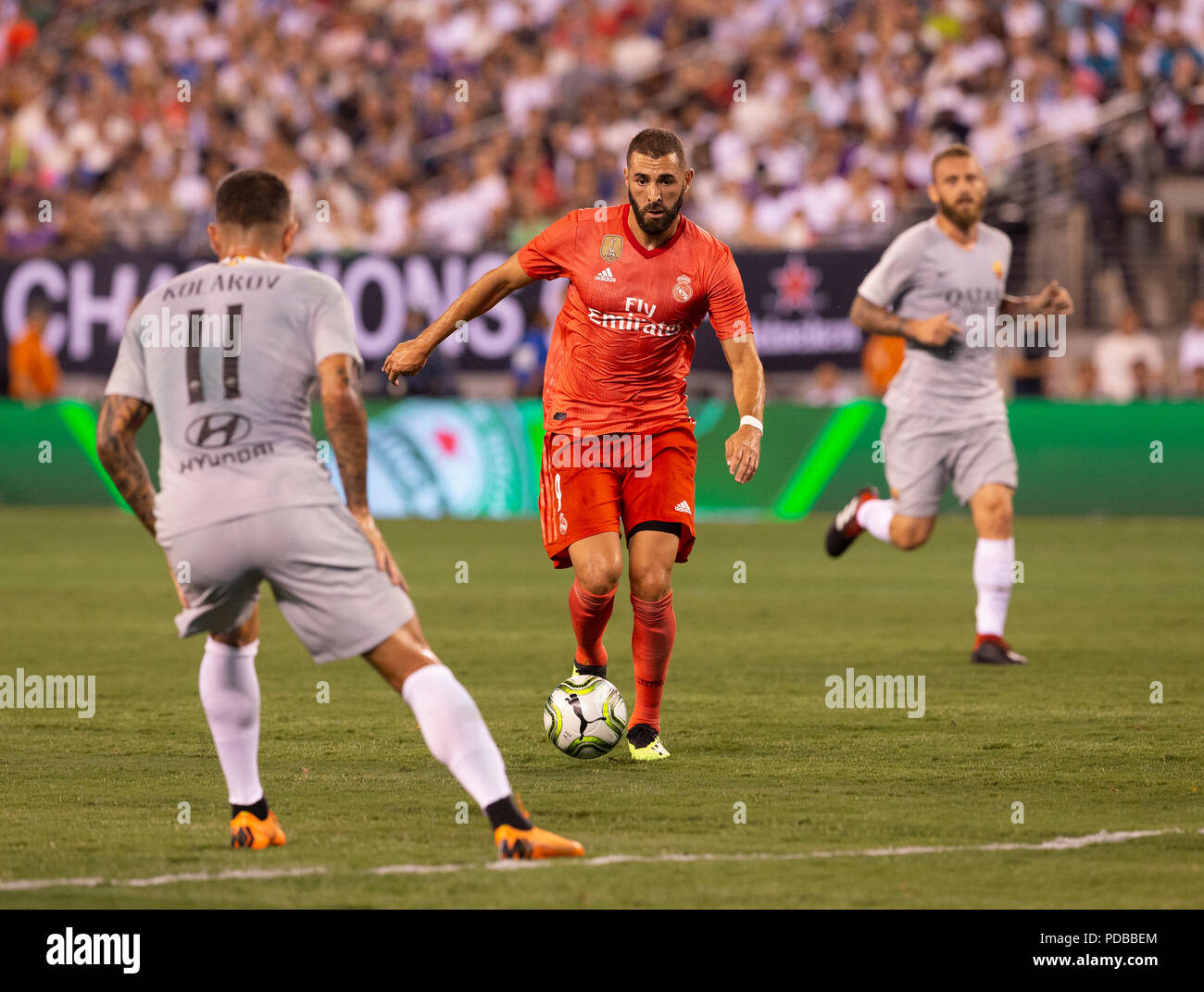 Karim Benzema (9) of Real Madrid controls ball during ICC game against ...