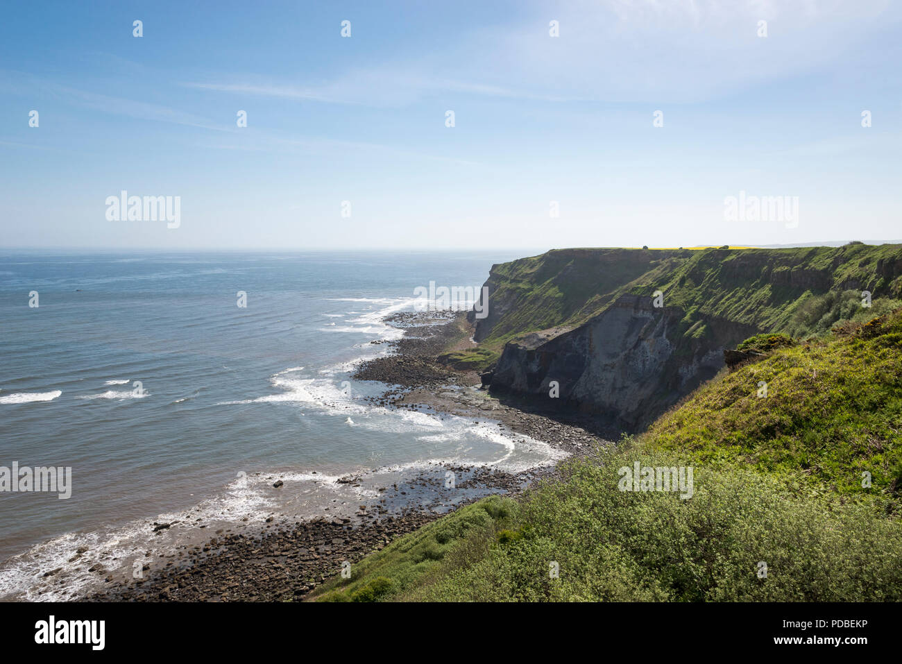 Kettleness cliff hi-res stock photography and images - Alamy
