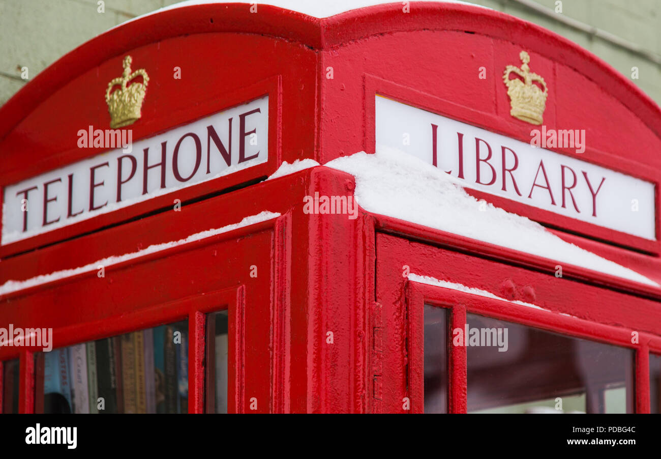 Red library hi-res stock photography and images - Alamy