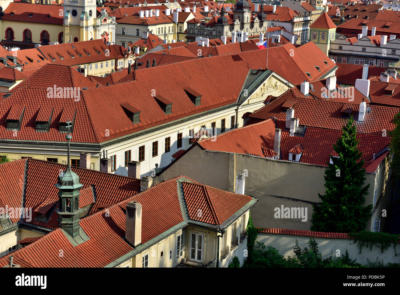 Roof rooftop rooftops hi-res stock photography and images - Alamy